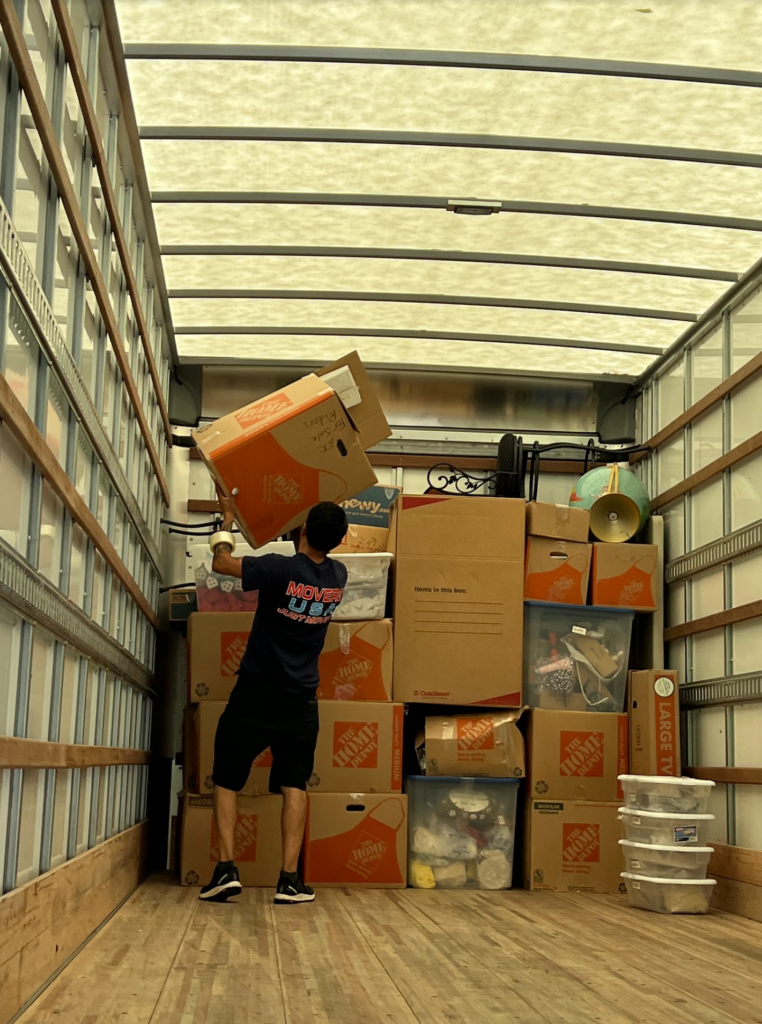 Safe In-Transit Storage | Movers USA Climate-Controlled Facilities